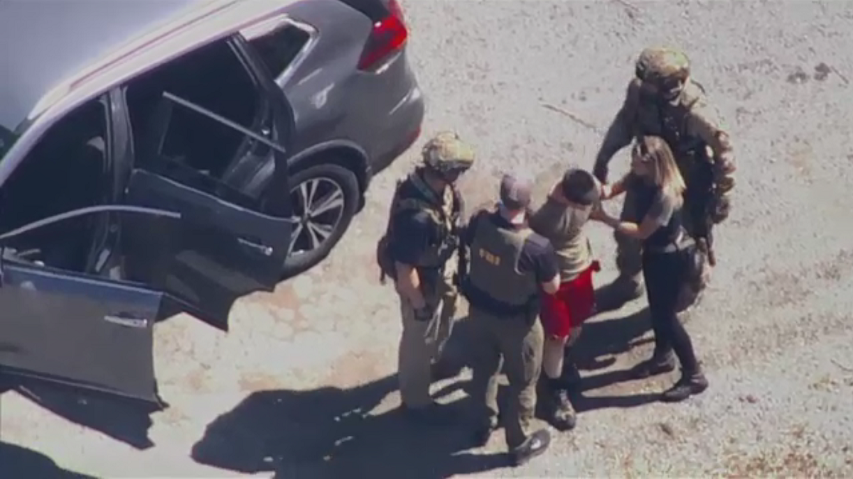 Fbi Arrests 21 Year Old Massachusetts Air National Guardsman In 3486
