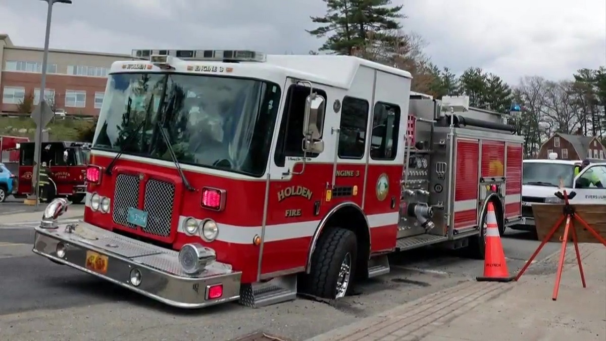 Fire truck’s tire gets stuck in sinkhole in Holden - Boston News ...