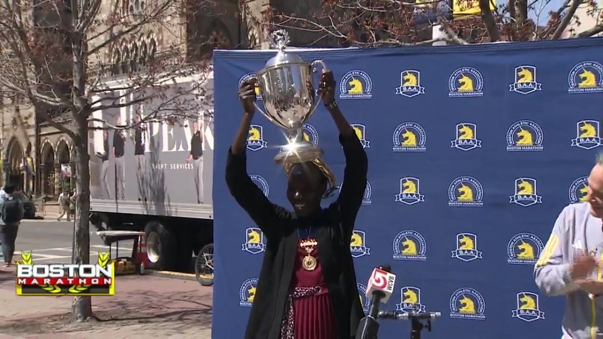 Edna Kiplagat officially named new winner of 2021 Boston Marathon ...