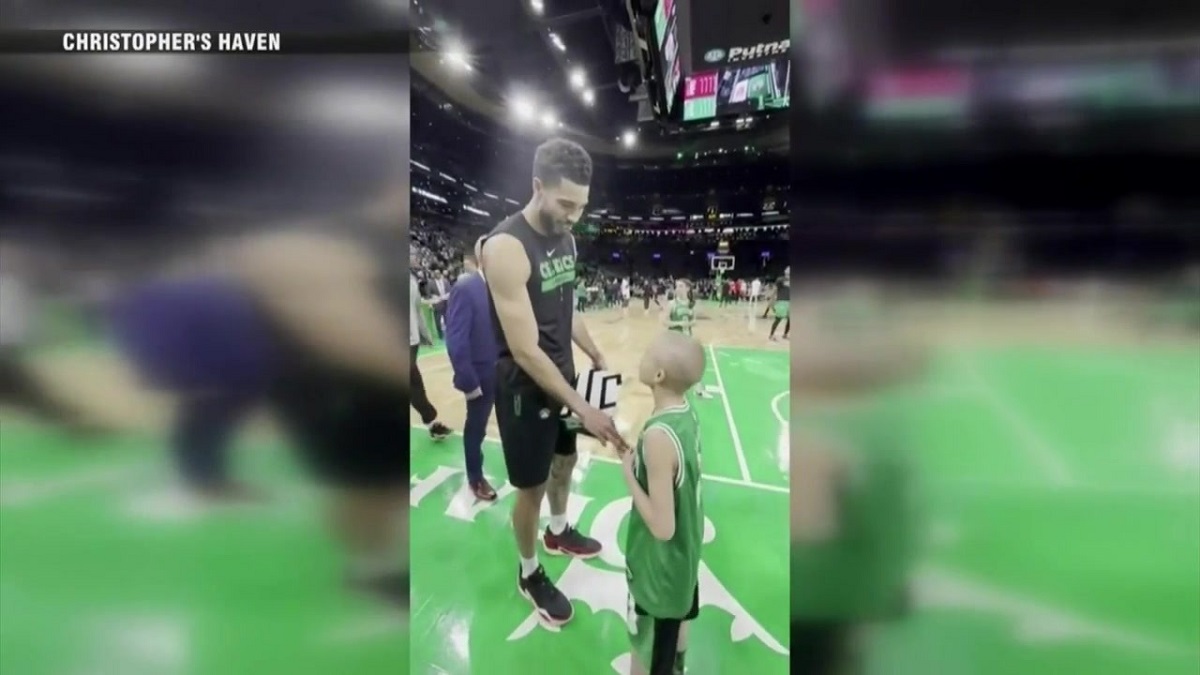 Celtics’ Jayson Tatum gifts sneakers to young fan battling cancer ...