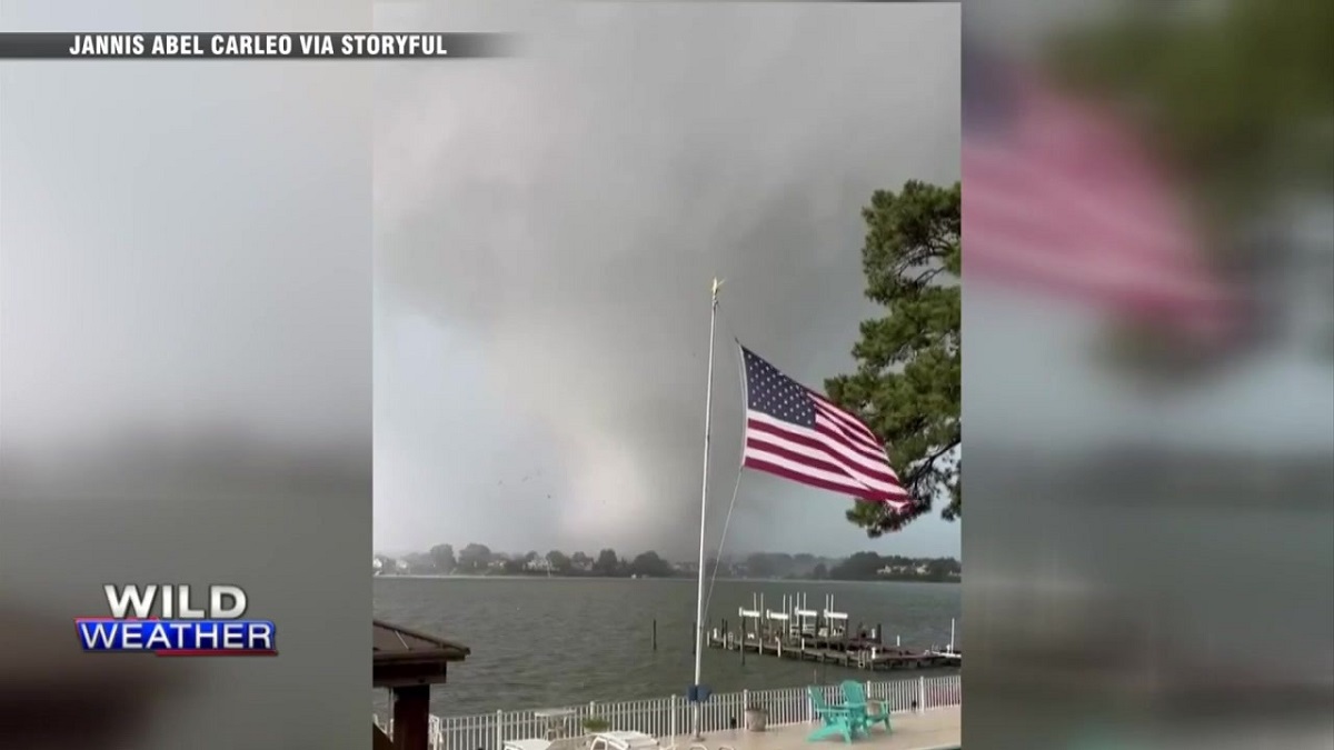 Virginia Beach struck by tornado, dozens of homes damaged - Boston News ...