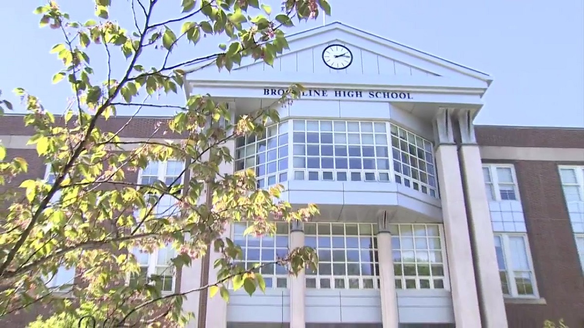 Police: Student will face charges after bringing BB gun to Brookline ...