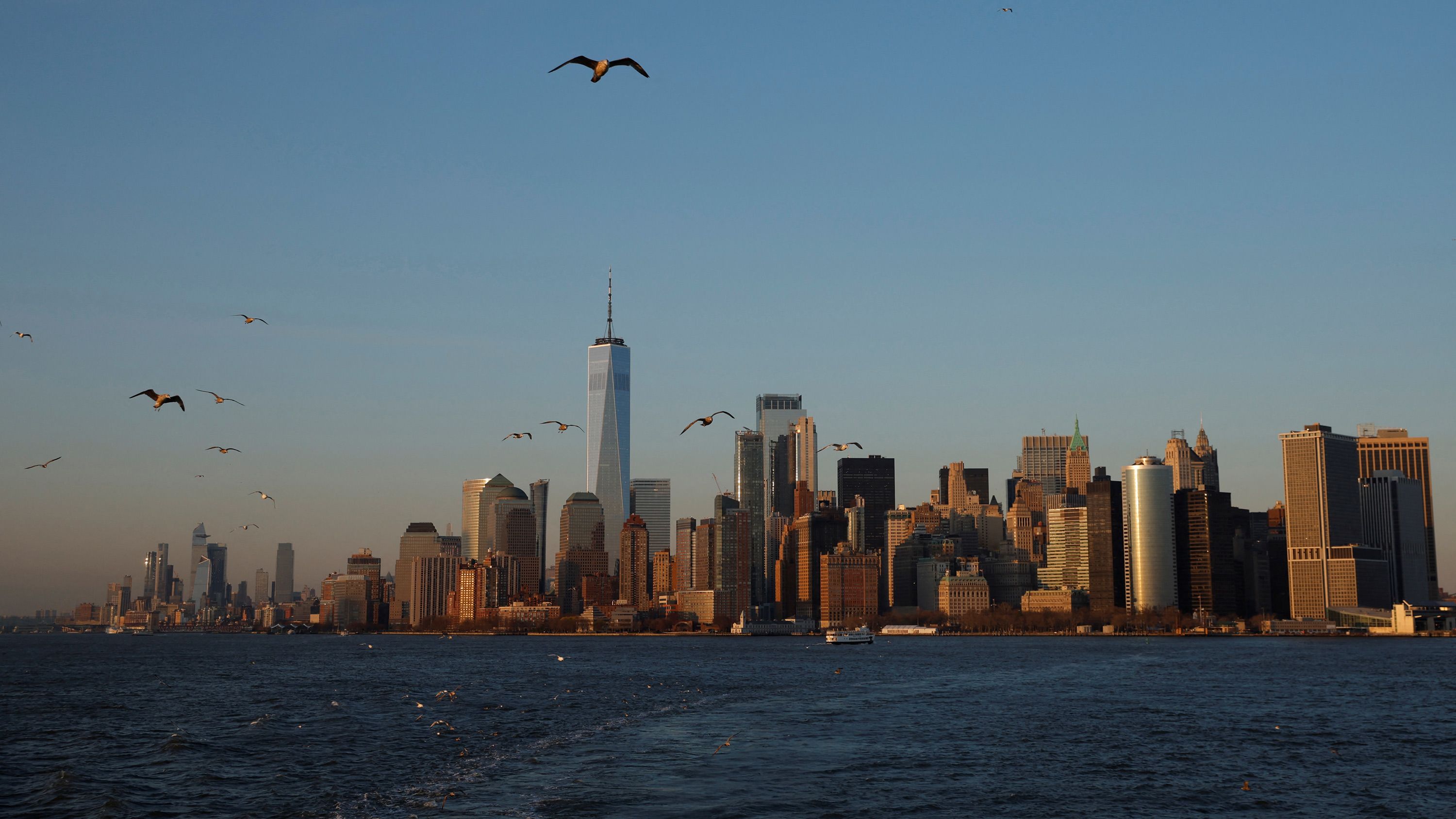 New York City is sinking due to its million-plus buildings, study says ...