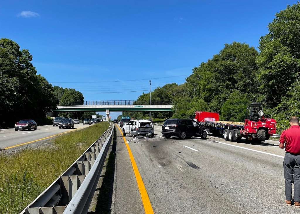 4-car crash on Route 24 sends three to hospital, closes left lanes ...