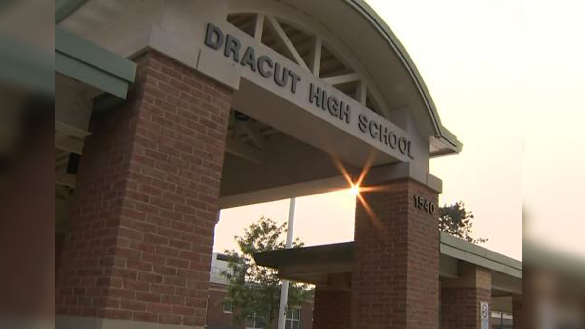 Dracut school resource officer on leave amid investigation into alleged inappropriate contact ...