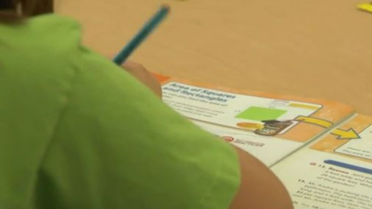 Harvard psychiatrist sharing warning signs of anxiety as kids prepare ...