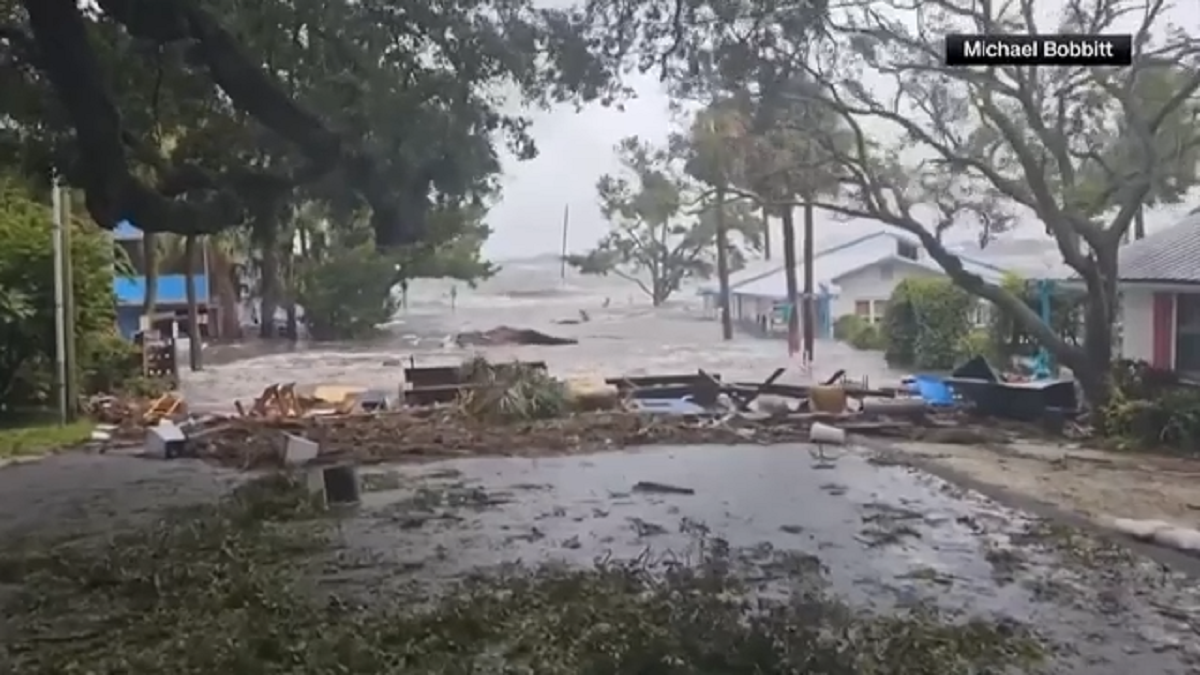 Biden heads to Florida to tour Idalia damage as presidential politics ...