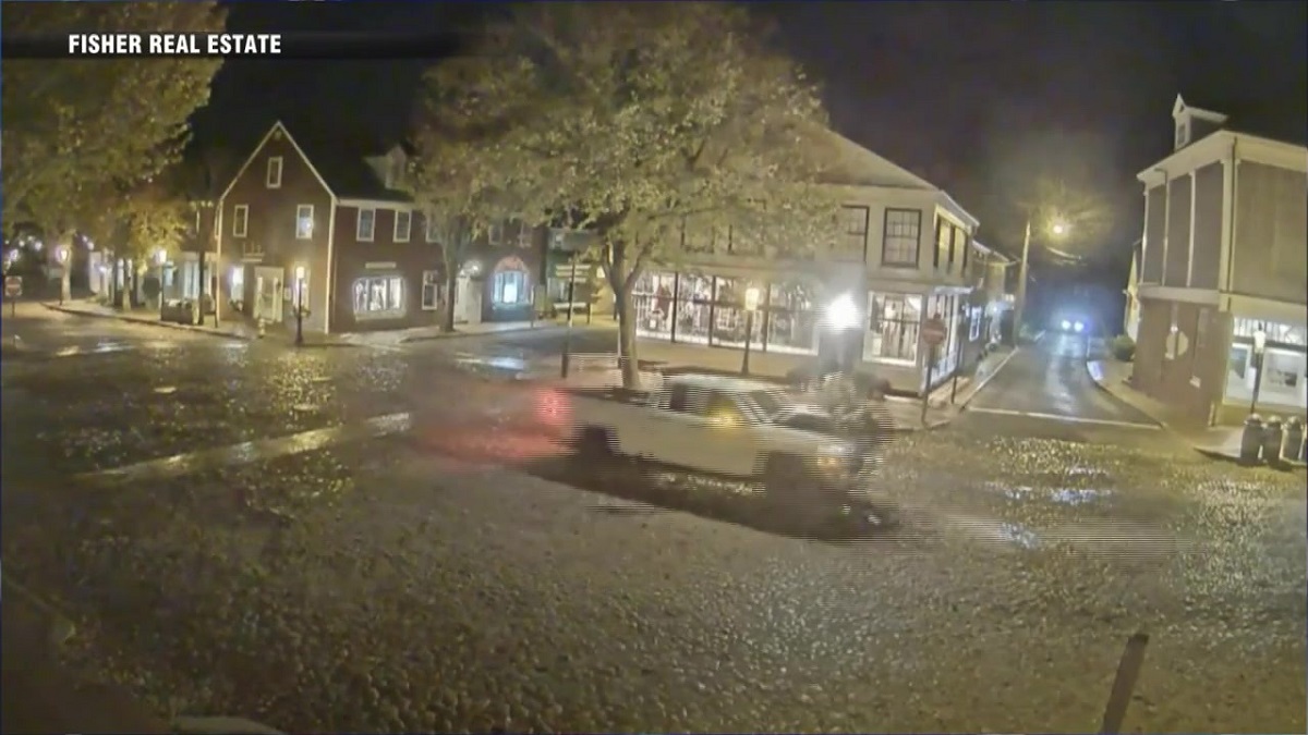 Historic Nantucket fountain restored after October car crash - Boston ...
