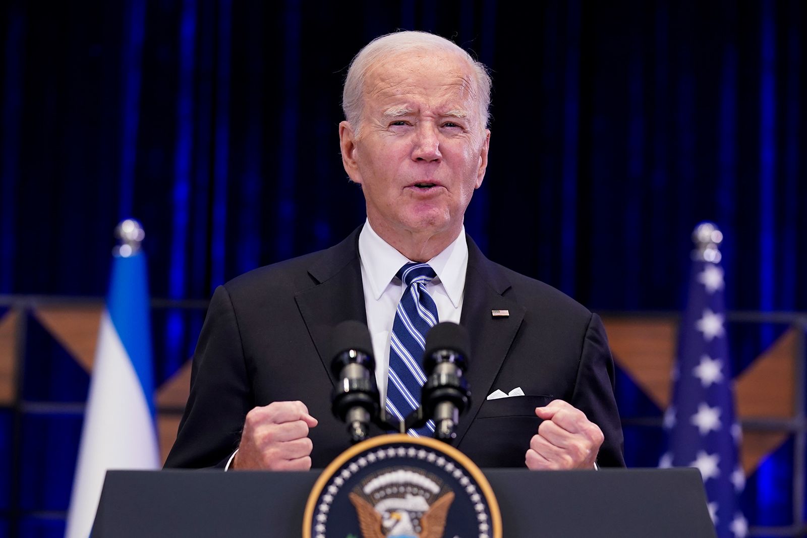 Biden plans to use Oval Office address to make case for wartime aid to Israel and Ukraine ...