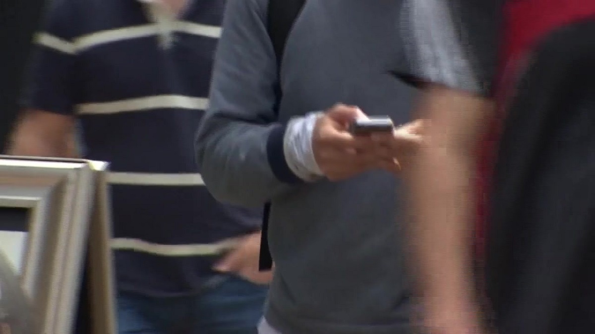 Apple iPhone users warned about security concerns around iOS 17 update ...