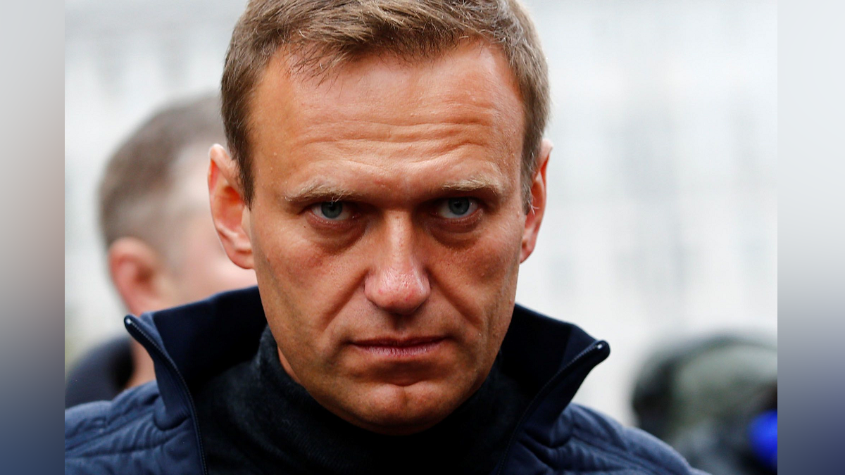 Alexey Navalny fails to attend trial after his team loses contact with ...
