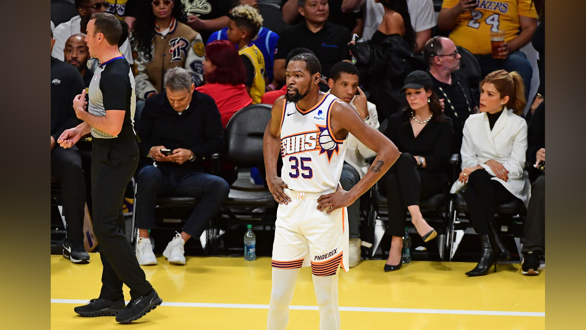 ‘Extremely disappointing’: Controversial late timeout angers Suns as Lakers make NBA In-Season ...