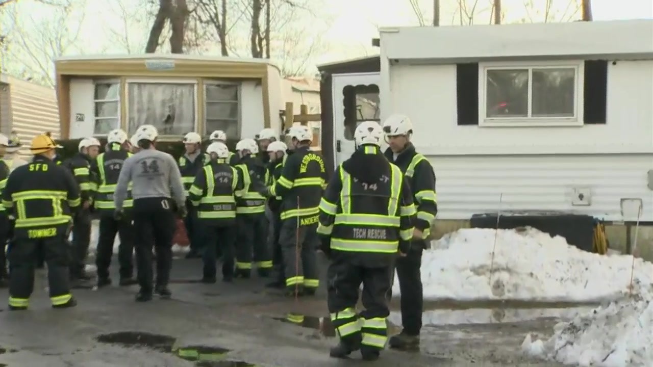 Shrewsbury mobile home “total loss” after roof collapse - Boston News ...