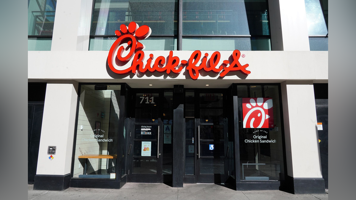 Chick-fil-A will stop using its ‘no antibiotics ever’ label on chicken ...