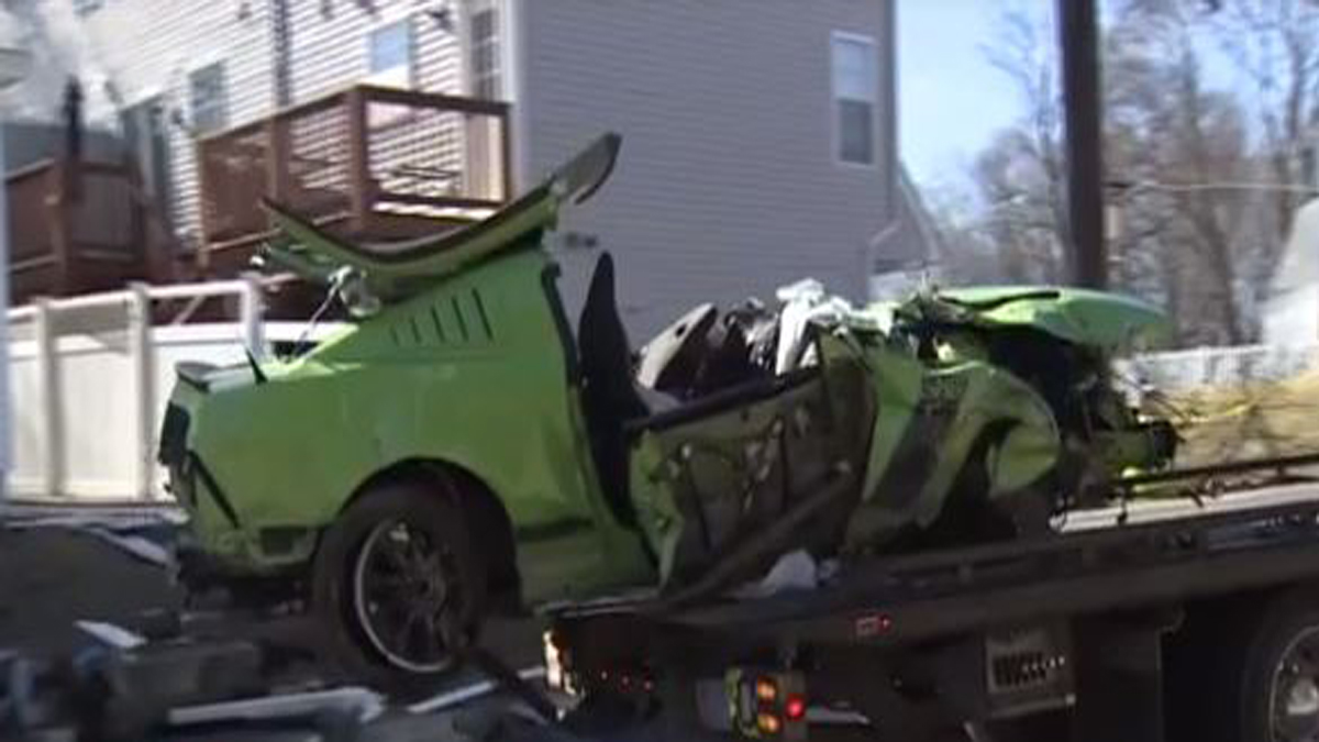 Serious car crash on Lowell, Dracut line sends driver to trauma center - Boston News, Weather ...