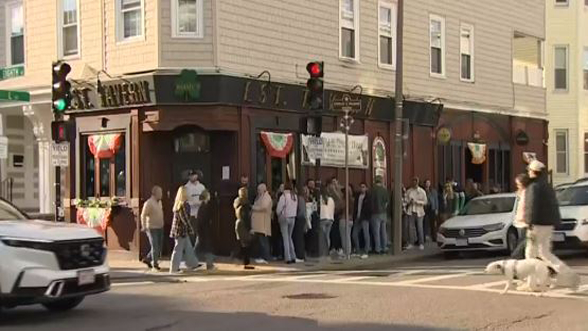 Boston Police Department Warning About Spiked Drinks Urging People To