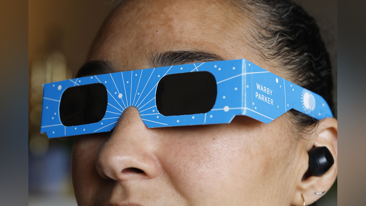 Doughnuts, smoothies, pizza, MoonPie, eyewear — brands are going all ...