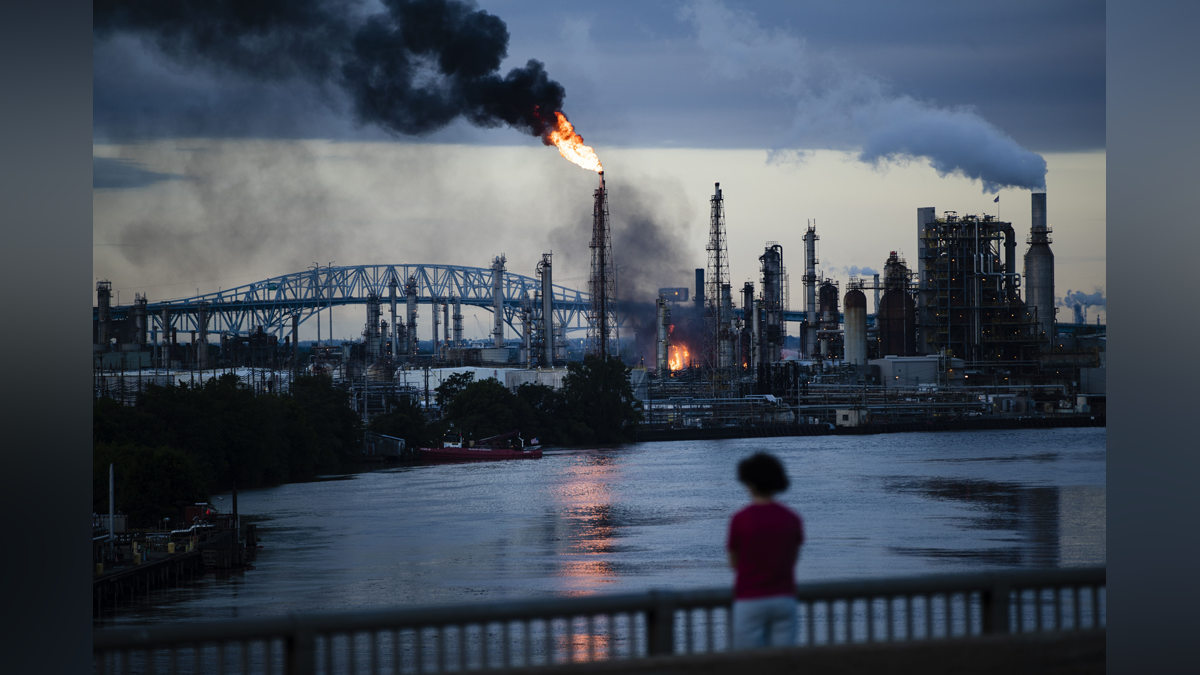 Activists helped shut down this oil refinery in Philadelphia. Now ...