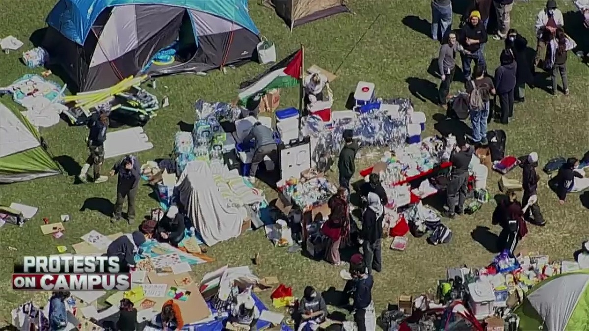 Pro-Palestinian protesters continue demonstration on Northeastern ...