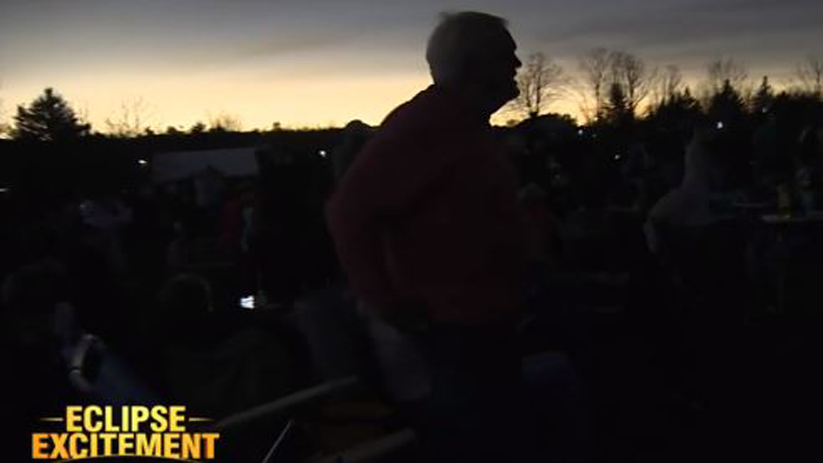 Solar sightseers trek to northern New England for rare total eclipse ...