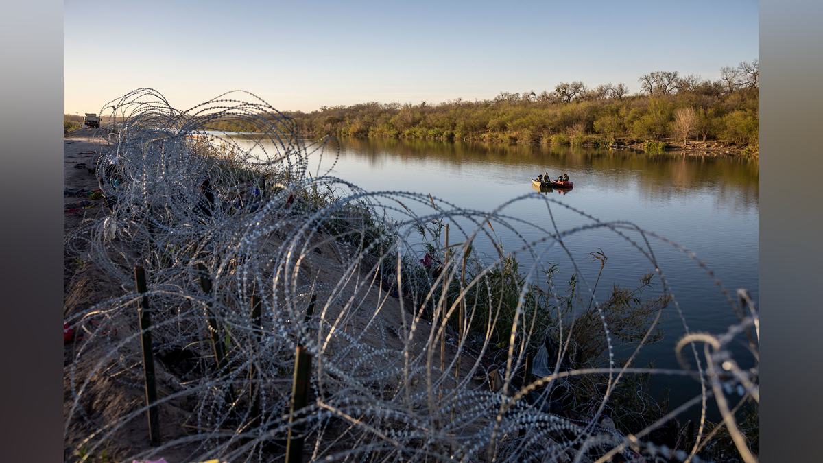 Senate border bill exposes Democratic divisions as White House attempts ...