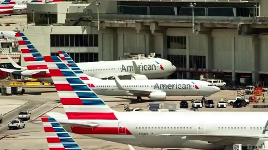American Airlines flight to Boston aborts takeoff to avoid a landing ...