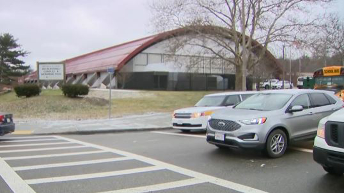 Roxbury rec center that housed migrant families set to reopen - Boston ...