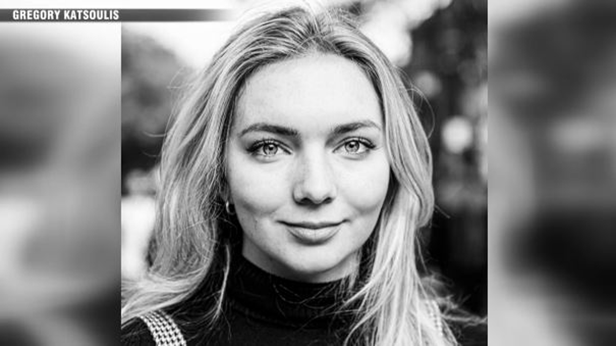 Local photographer taking photos of thousands of anonymous faces ...