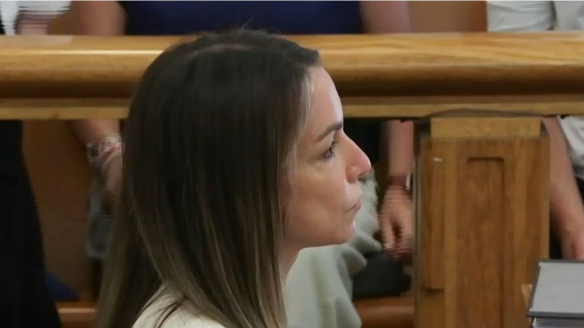 Legal experts react to developments in Karen Read deliberations ...