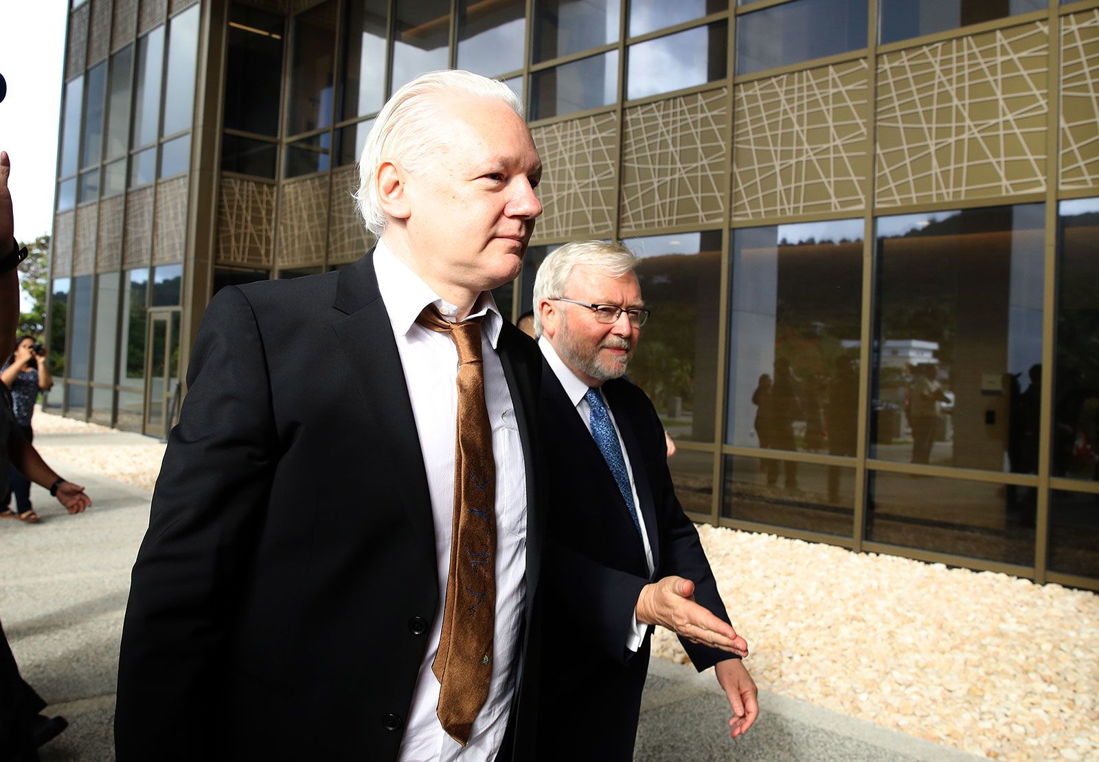 Julian Assange returns home as free man to Australia, after plea deal ...
