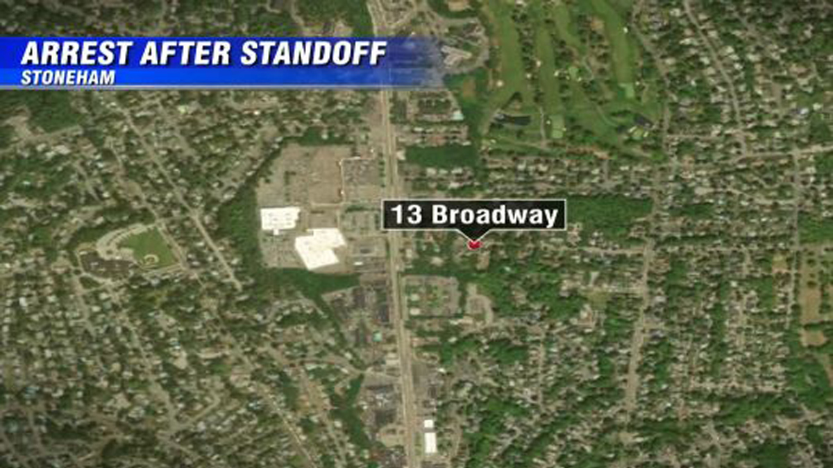 Stoneham police take armed man into custody after he barricaded himself ...