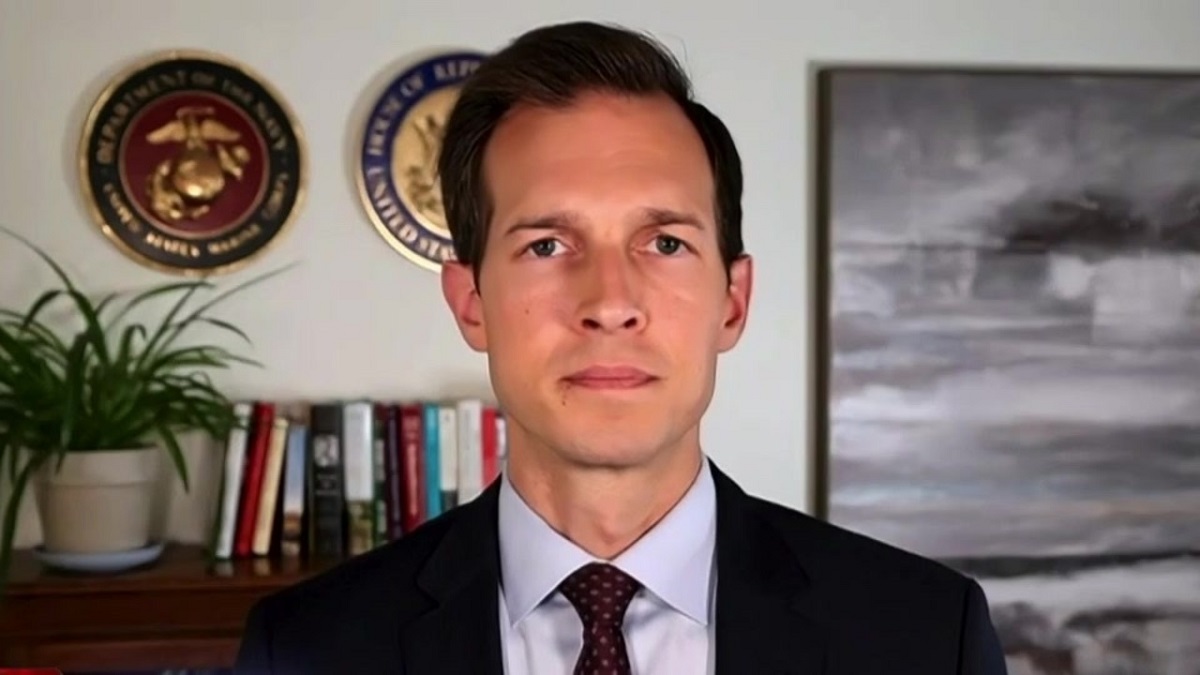 Jake Auchincloss praises Biden, previews possible Trump-Harris matchup ...