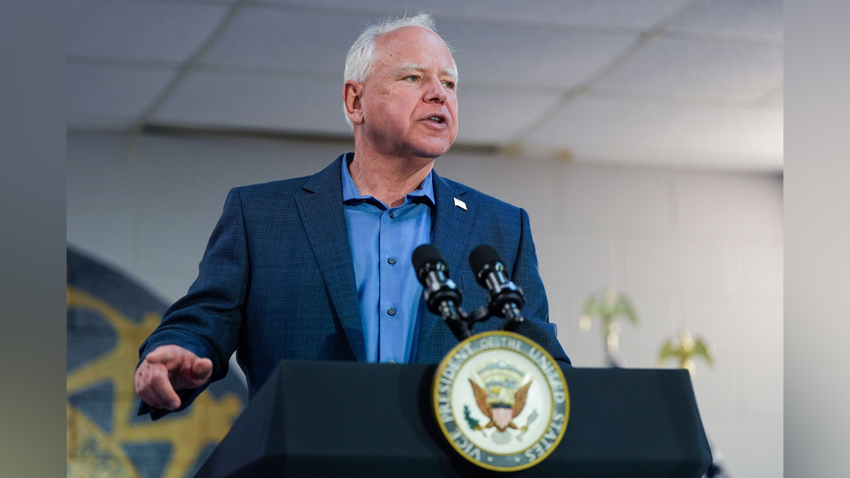 Walz says he’s ‘damn proud’ of military service record amid GOP attacks ...