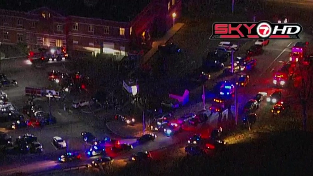 State trooper who fatally shot man at hospital was justified in use of ...