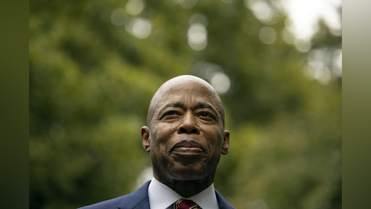 NYC Mayor Eric Adams faces pressure to resign as New York Democrats ...