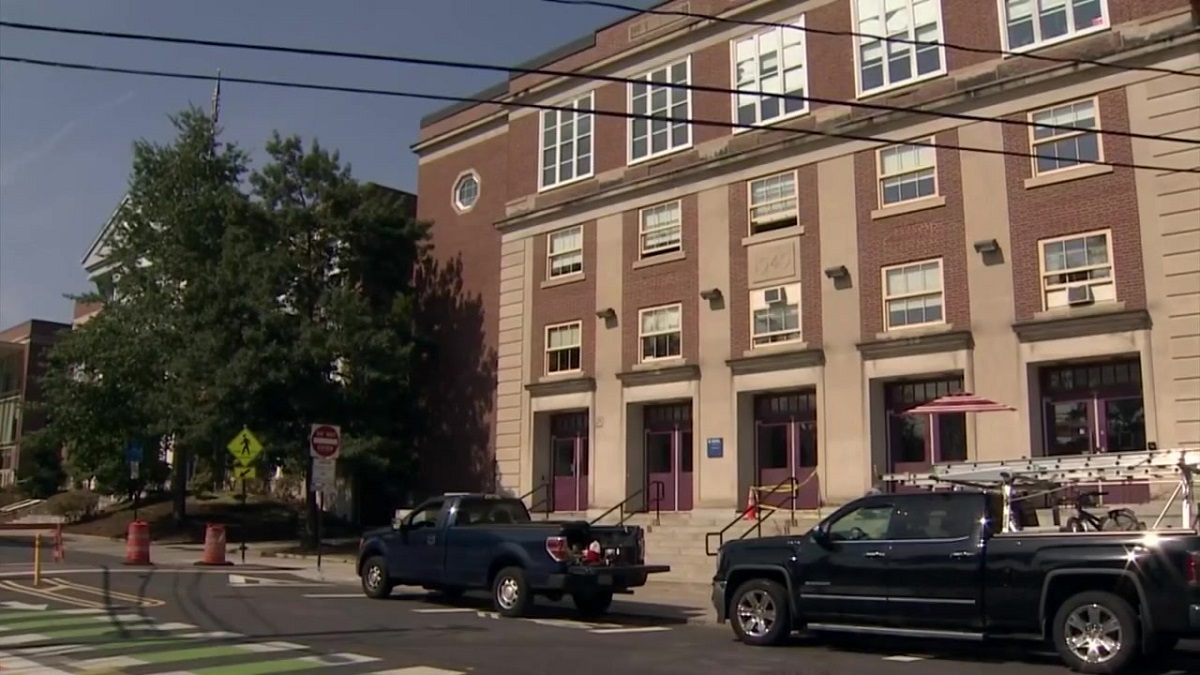 Brookline High School students, staff on alert as police work to identify man who assaulted ...