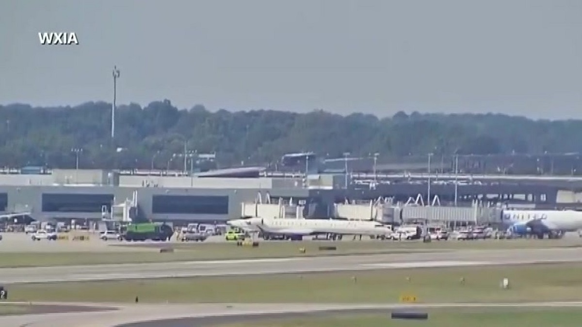 No injuries reported after Delta Air Lines planes collide on Atlanta taxiway - Boston News ...