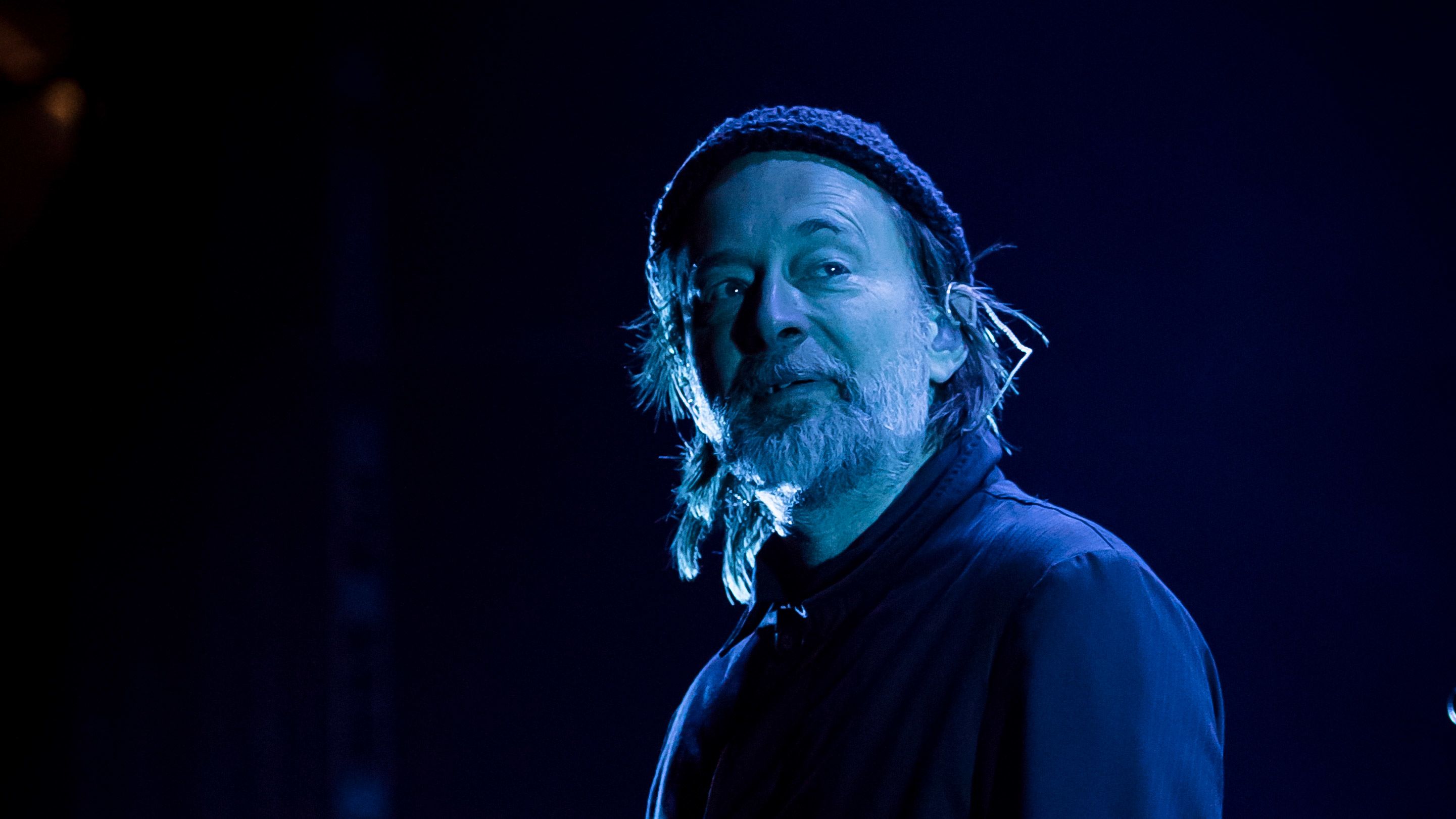 Radiohead’s Thom Yorke walks off stage after being heckled by pro ...