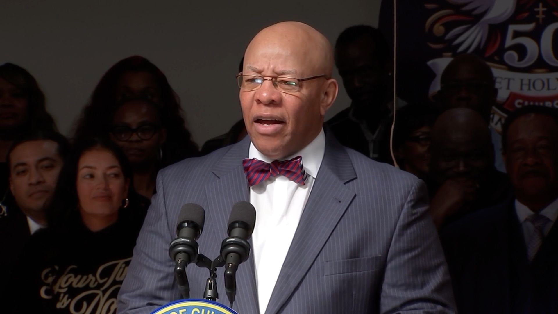 Chicago’s school board president resigns after ‘deeply disturbing’ statements, mayor says ...