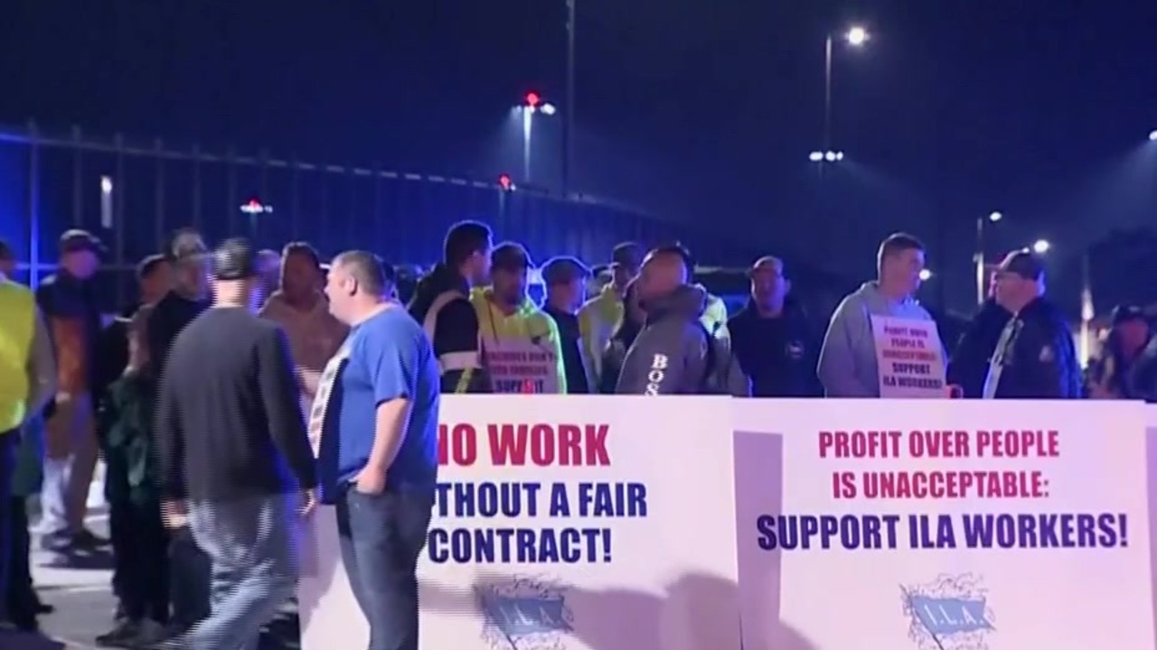 Dockworkers may have the negotiating advantage in their strike against ...