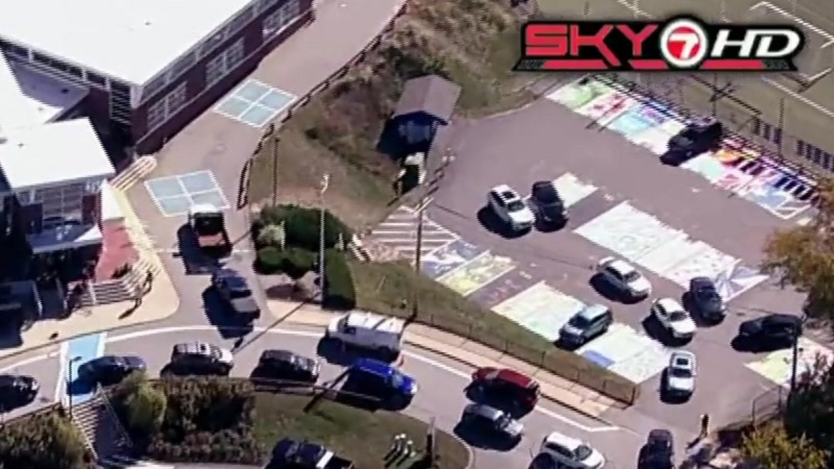 Crews investigate gas leak at Georgetown Middle High School - Boston ...