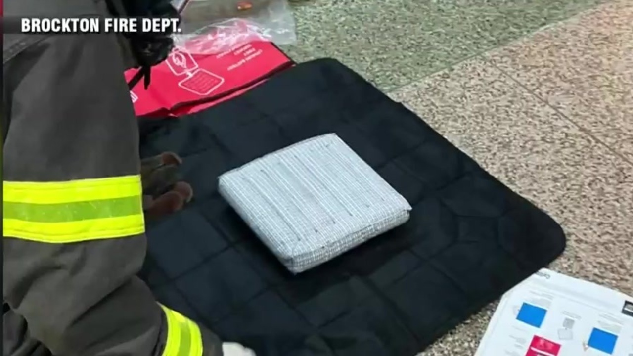 Laptop sparks, emits smoke at East Middle School in Brockton - Boston ...