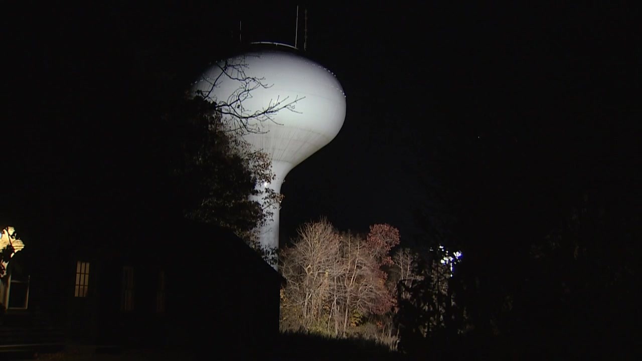Lights back on Hanson water tower as Trump supporter continues to defy ...