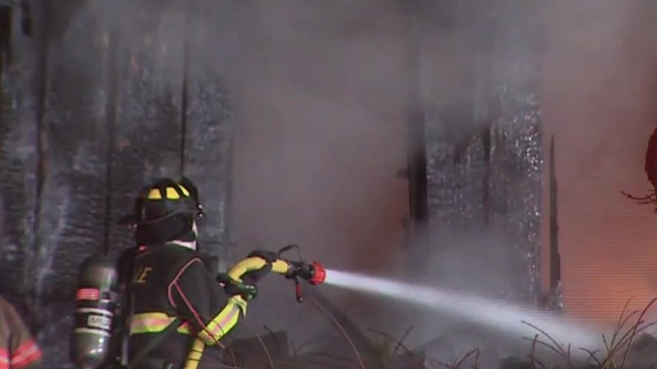 67-year-old man rescued from Middleboro fire has died - Boston News ...