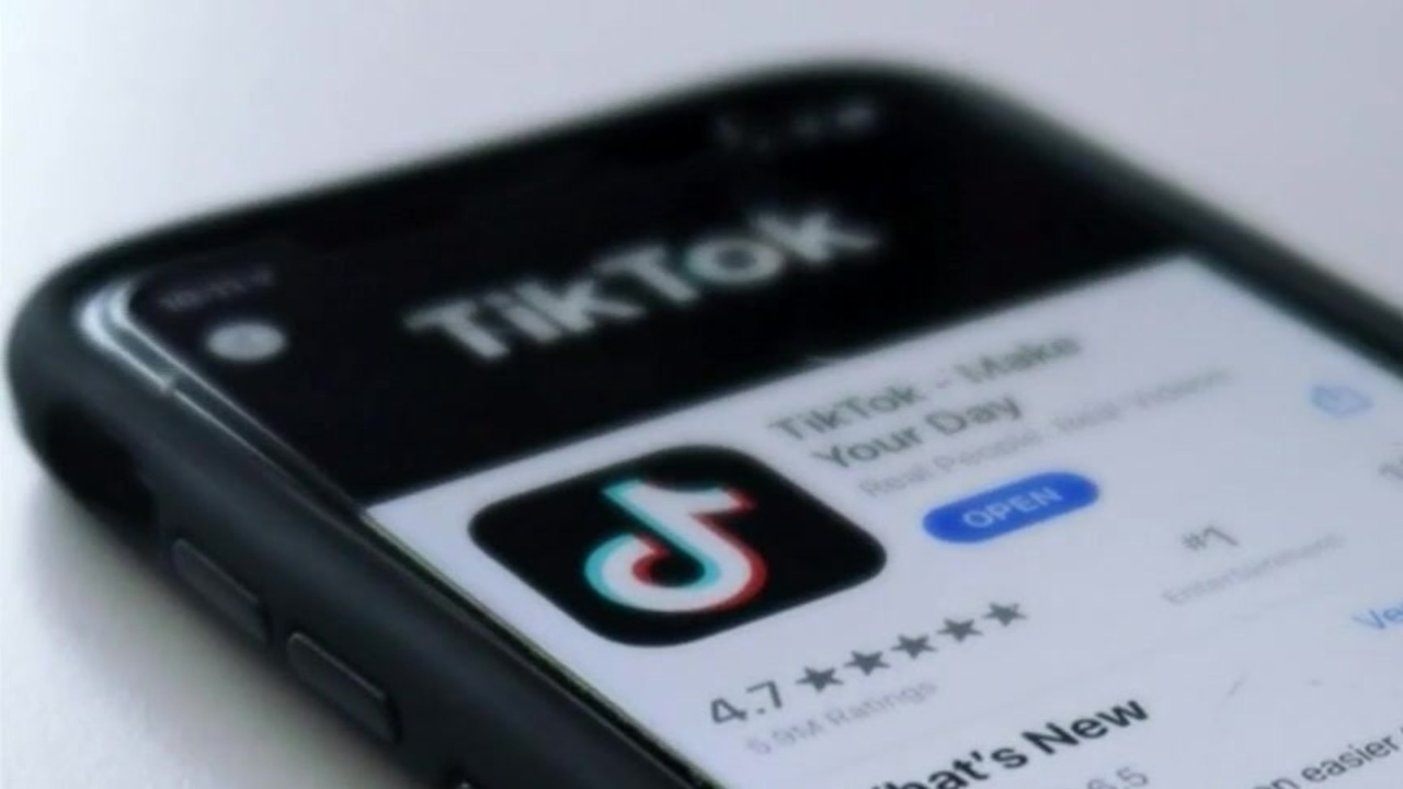 TikTok faces app deletions, censorship claims and glitches in days ...