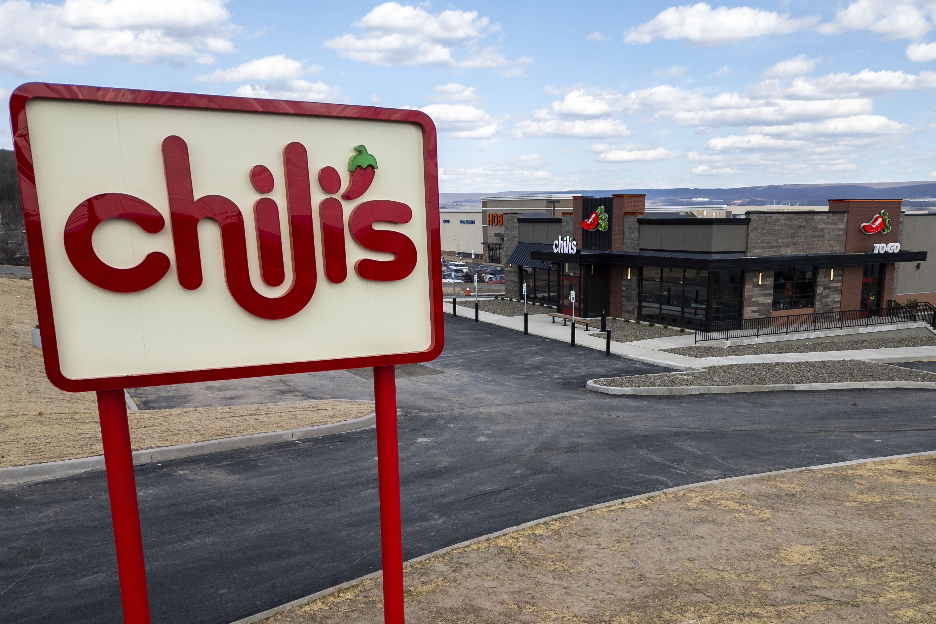 Chili’s is opening a retro restaurant in Scranton that celebrates ‘The ...