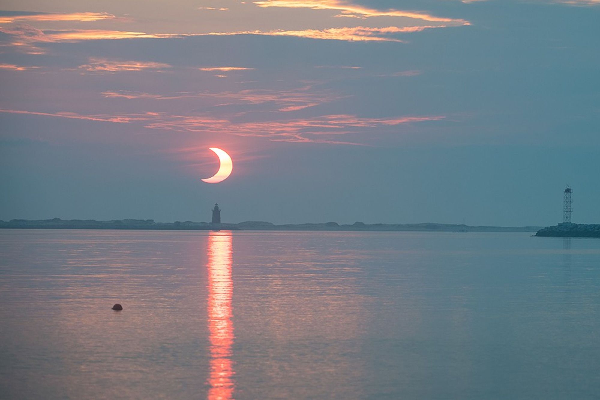 How to see a partial solar eclipse turn the sun into a crescent ...