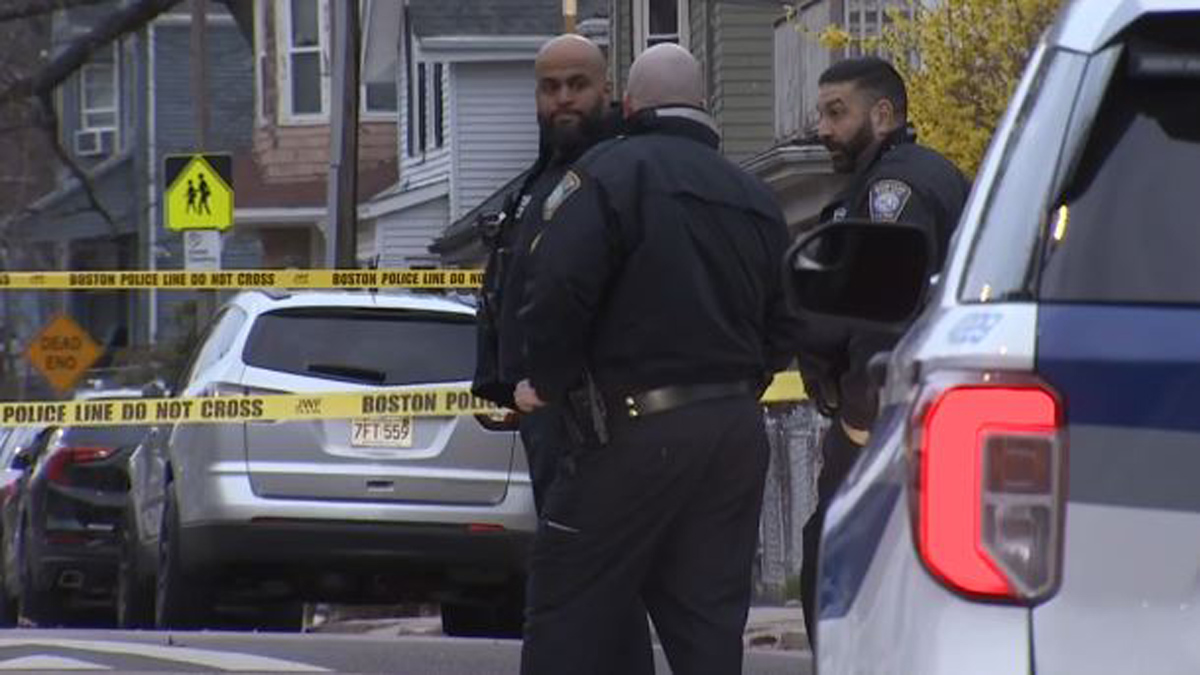 Boston police investigating crime scene in Dorchester - Boston News ...