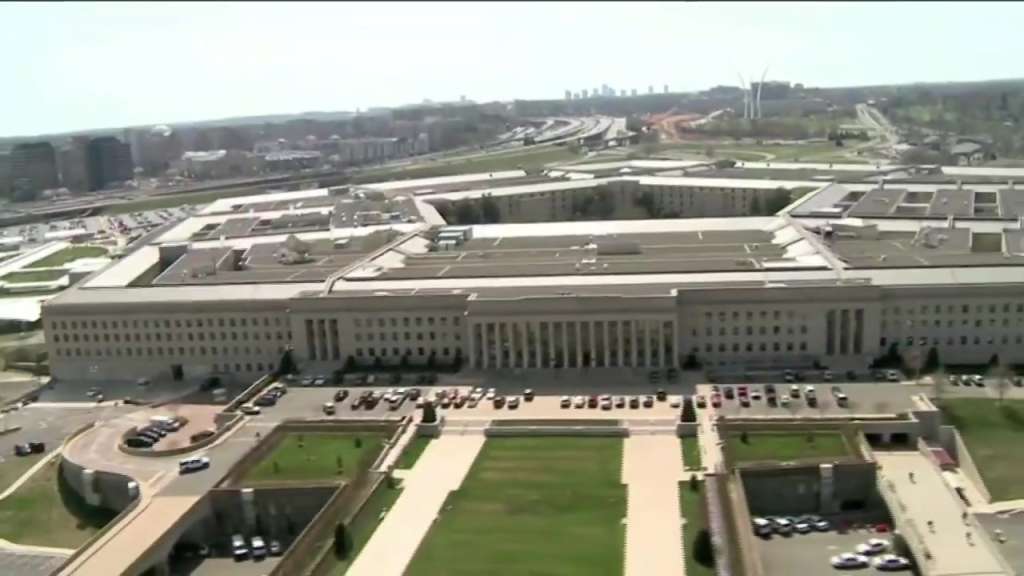 Democratic Sen. Mark Kelly sues the Pentagon over attempts to punish ...