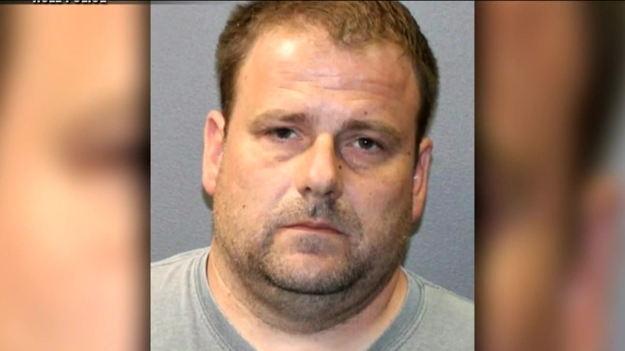 Hull man accused of driving erratically while performing lewd act ...